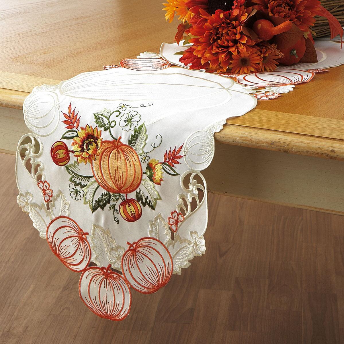 Pumpkin Table Runner | Colorful Images